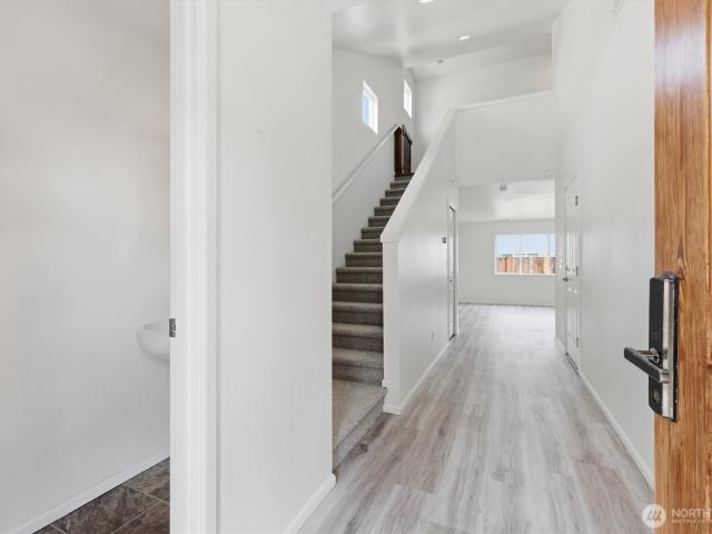 11011 th Avenue Ct E
