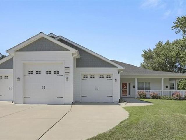 1101/1 W Fifth St, Washington, MO 63090