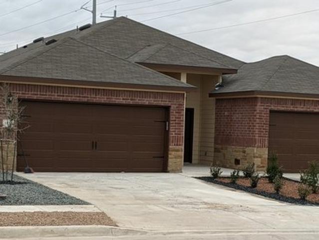 1101/1 Stanley, Seguin, TX 78155