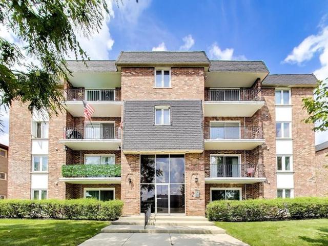 11012 S Kilpatrick Ave Unit 2NE, Oak Lawn, IL 60453
