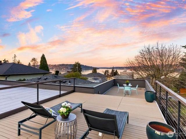 11017 Forest Ave S, Seattle, WA 98178