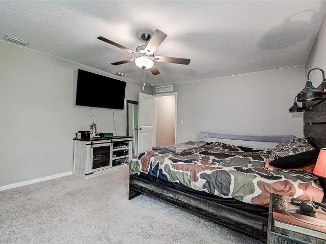 11014 Golden Warbler Rd, Brooksville, FL 34613 | MLS #TB8529