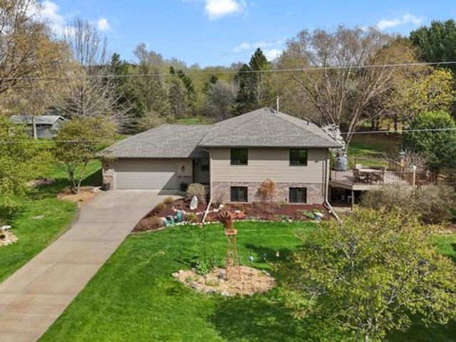 11015 Terry Rd, Avon, MN 56310
