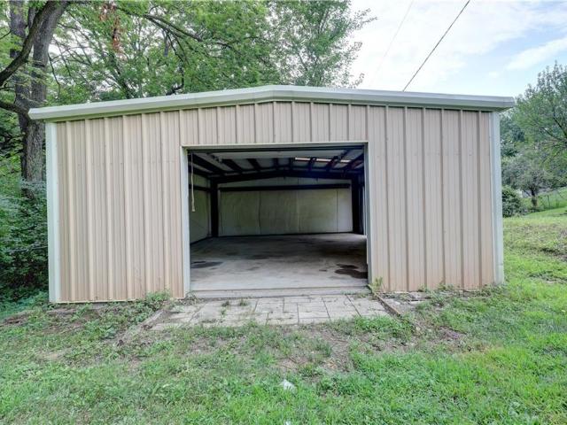 11015 Crooked Road