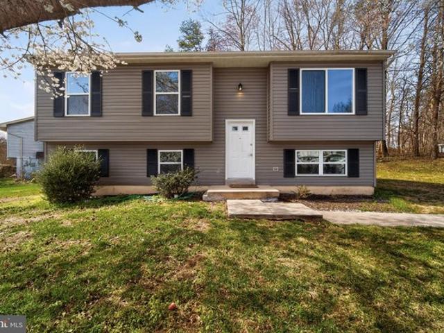 11015 Pompey Dr, Upper Marlboro, MD 20772