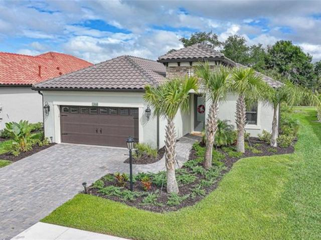 11016 Hogan Cir, Englewood, FL 34223