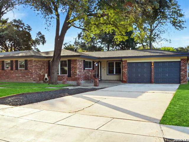 11018 Burr Oak Dr