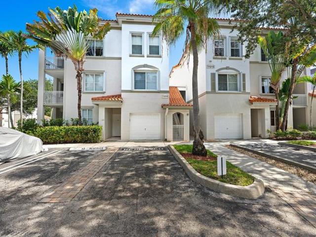 11018 Legacy Dr Apt 201, Palm Beach Gardens, FL 33410