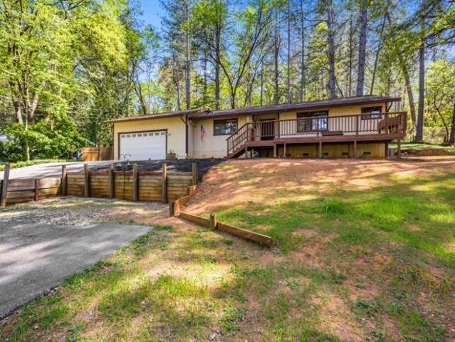 11019 Ball Rd, Grass Valley, CA 95949