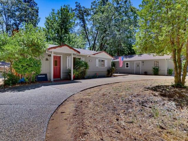 11019 Glen Meadow Dr, Grass Valley, CA 95945
