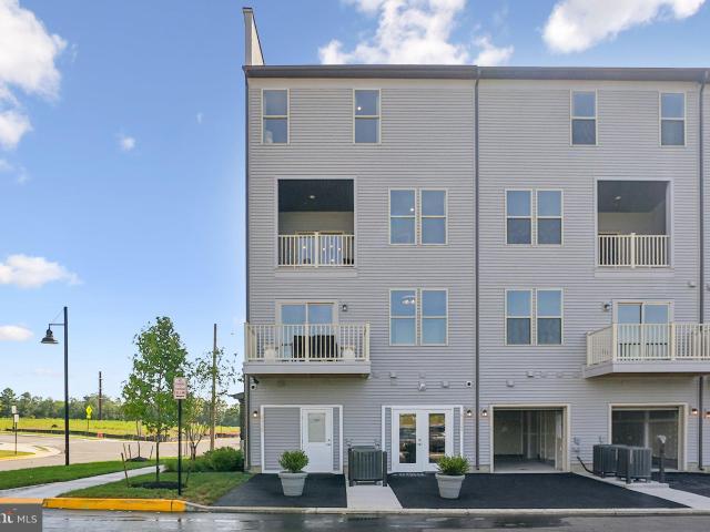 11019 Joslin St, Manassas, VA 20110 | MLS #VAPW2118 | Compass