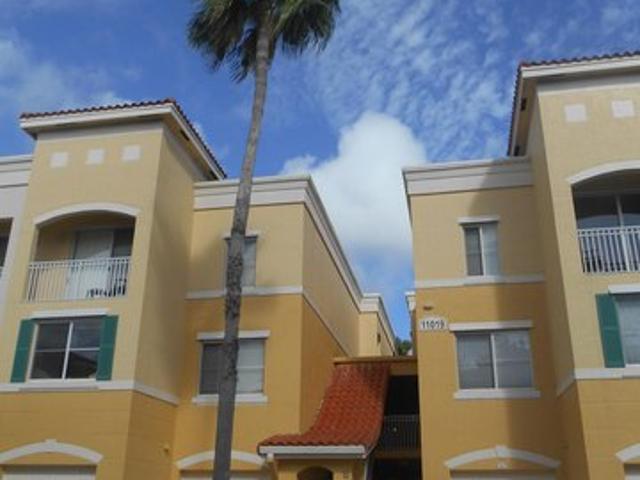 11019 Legacy Ln Apt 301, Palm Beach Gardens, FL 33410