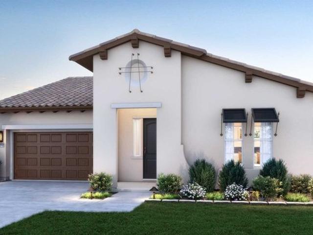 1101 Marty Ln, Hollister, CA 95023