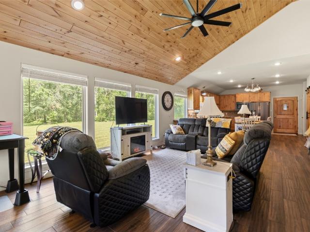 1101 Moody Road