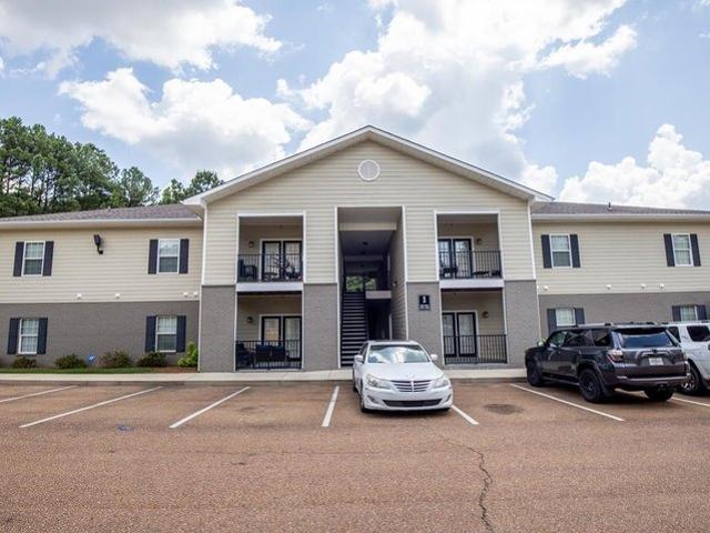 1101 Molly Barr Rd Apt 103, Oxford, MS 38655