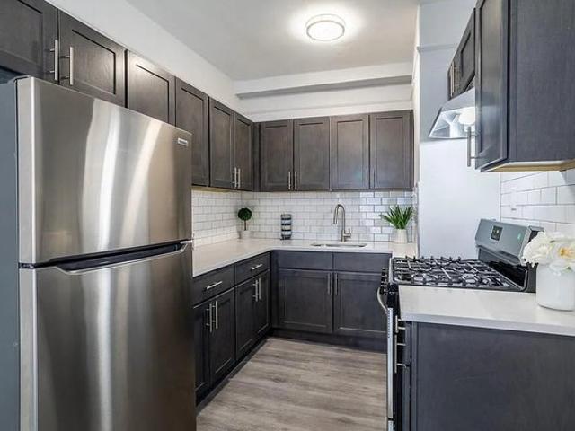 1101 N 63rd St, Philadelphia, PA 19151