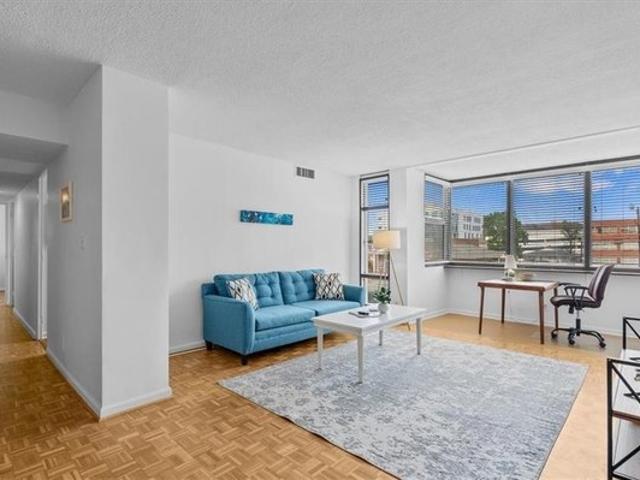 1101 N Elm St Unit 204, Greensboro, NC 27401