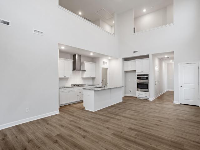 1101 Bell Heather Road 1