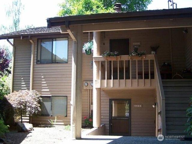 1101 Bellefield Park Ln Unit 1103, Bellevue, WA 98004