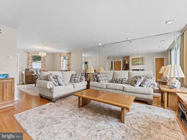 1101 Creswood Road