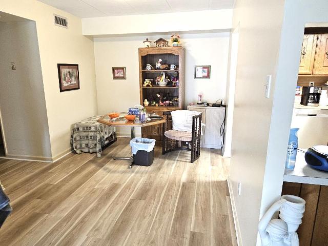 1101 Delaire Landing Rd, Unit 101, Philadelphia, PA 19114 | MLS #PAPH2590 | Compass