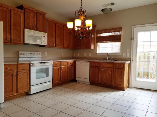 1101 Downs Blvd # 139