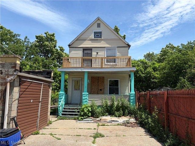 1101 E 71st St, Cleveland, OH 44103