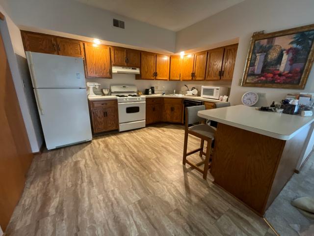 1101 E Division Street # 1B