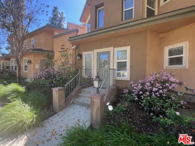1101 East Ave, Unit 110, Burbank, CA 91504 | MLS #26667 | Compass