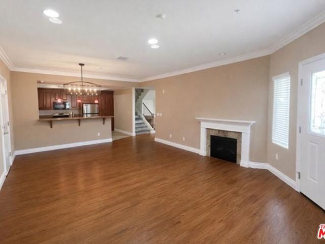 1101 East Avenue 110