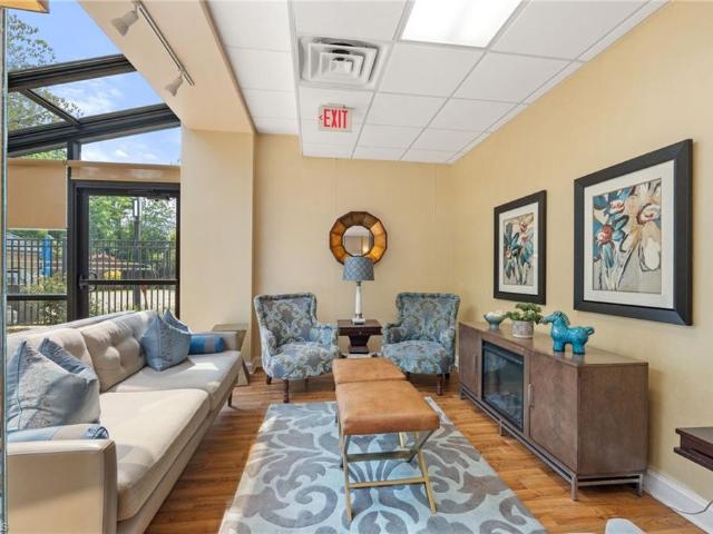1101 Elm Street #206