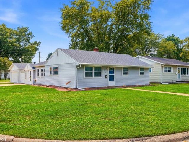 1101 Lynnwood Dr, Burlington, IA 52601