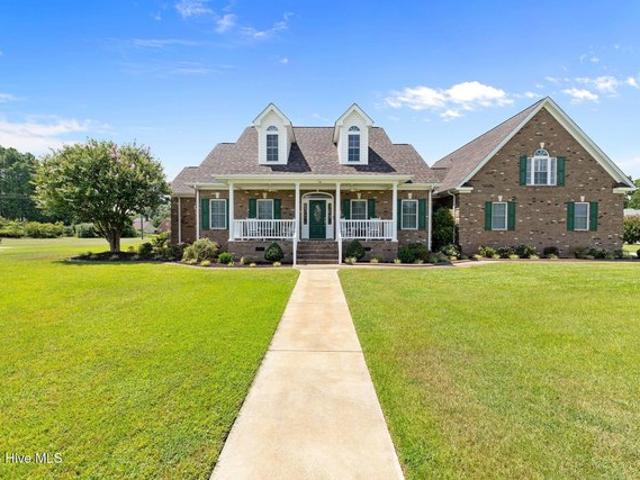 1101 Lamp Lighter Cir, Goldsboro, NC 27534