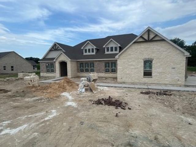 1101 Perrin Ln, Van Alstyne, TX 75495