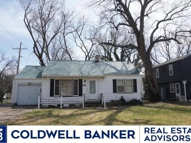 1101 Pomeroy St, Manhattan, KS 66502