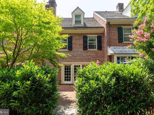 1101 Quinard Court