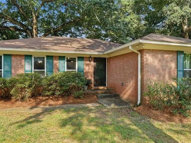 1101 Rustic Ridge Rd, Auburn, AL 36830
