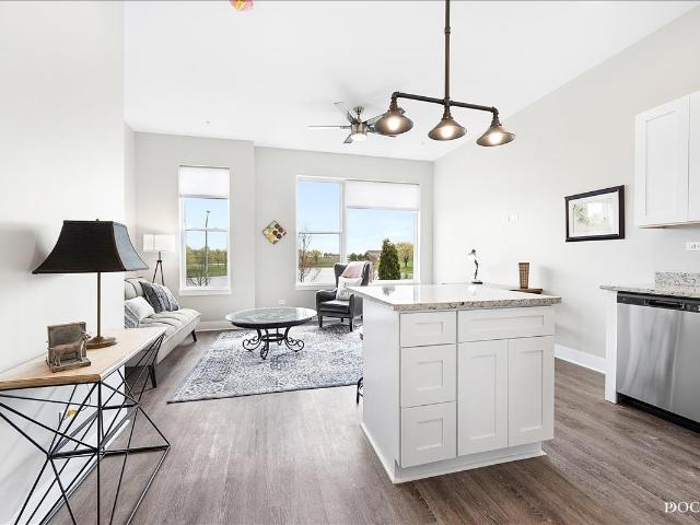 1101 Ritter Street # 206