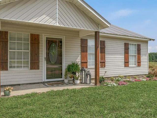 1101 Roberts Dr, Paragould, AR 72450