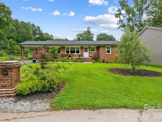 1101 Rosewood Ave, Kannapolis, NC 28081