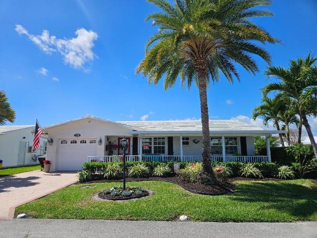 1101 SW 16th St, Boynton Beach, FL 33426 | Compass