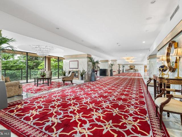 1101 S Arlington Ridge Road # 212