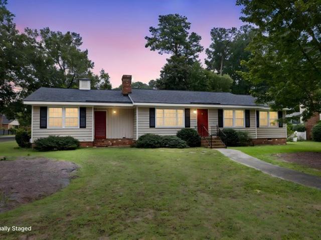 1101 S Walnut Dr, Smithfield, NC 27577