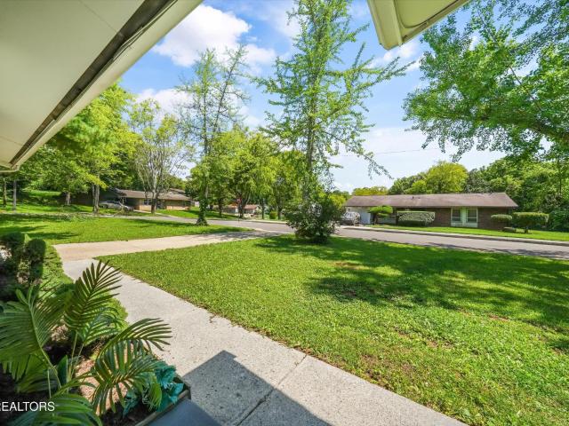 1101 SE Magnet Place