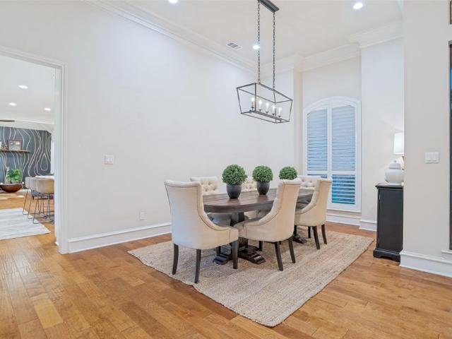 1101 Shady Oaks Circle