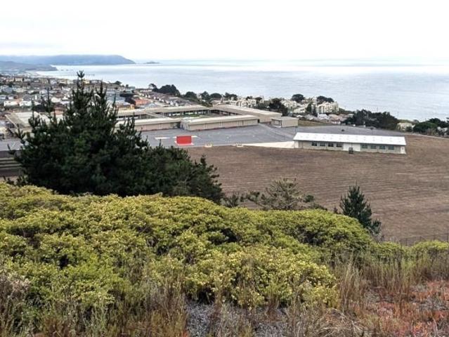 1101 Skyline Dr, Daly City, CA