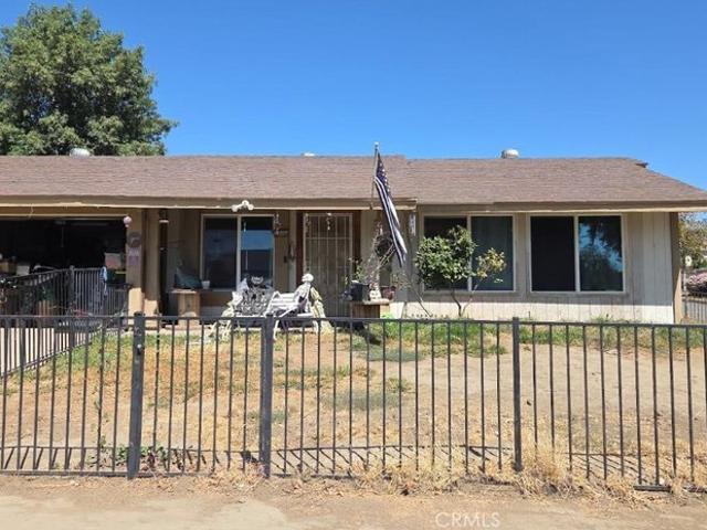 1101 Taylor Ct, Lake Elsinore, CA 92530