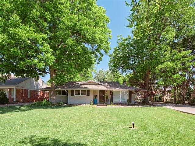 1101 Tedford Way