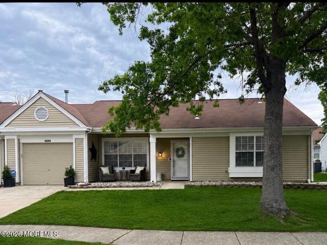1101 Thornbury Lane Unit B