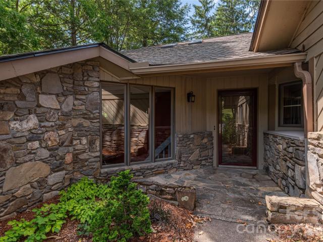 1101 Timber Trail